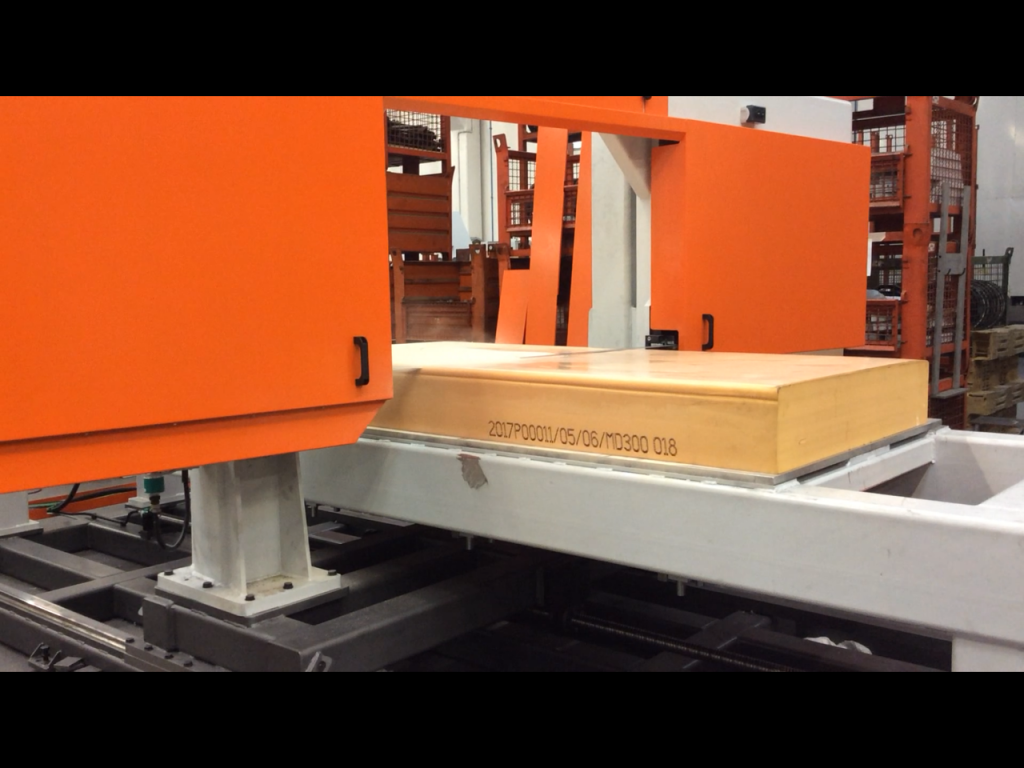 Meber 3 Vol 6 – cutting panels - Meber